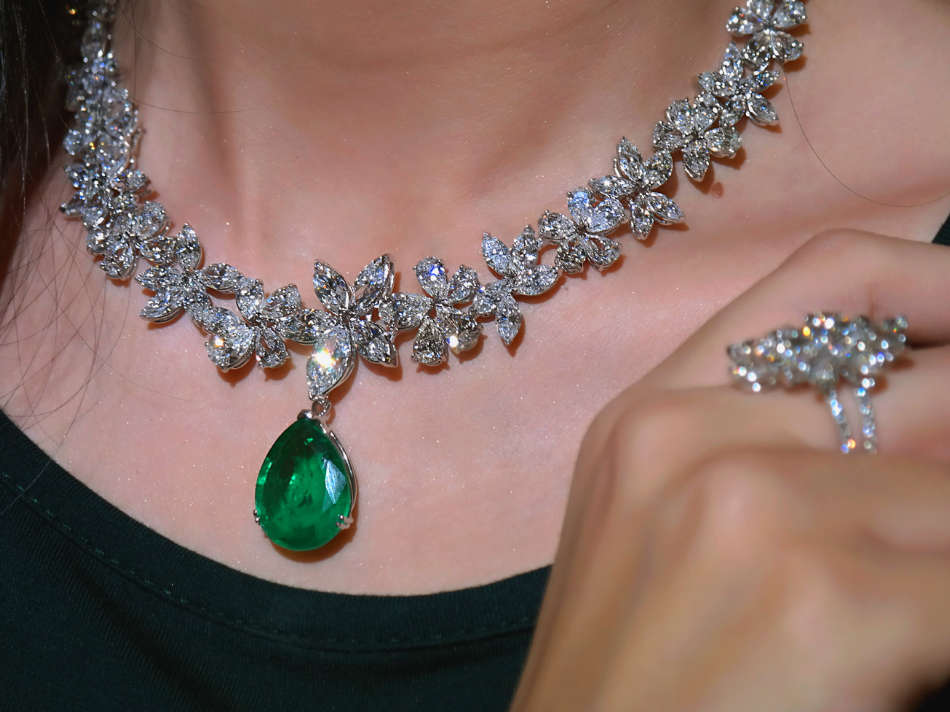 Sell Diamond Jewelry In NYC